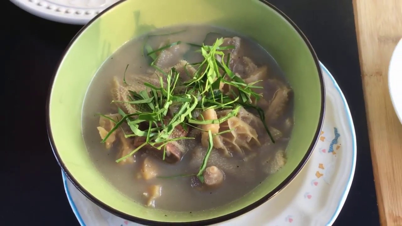 Myanmar Food Recipes Beef Stomach Soup အမဲအူစြပ္ၿပဴပ္ - YouTube