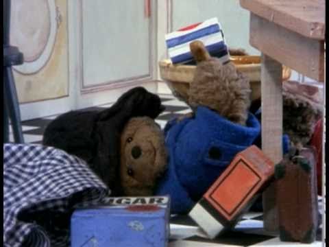 Paddington Bear - The Classic Series - Clip - YouTube