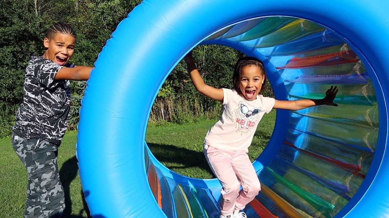 FamousTubeKIDS Giant Running Wheel Challenge! - YouTube