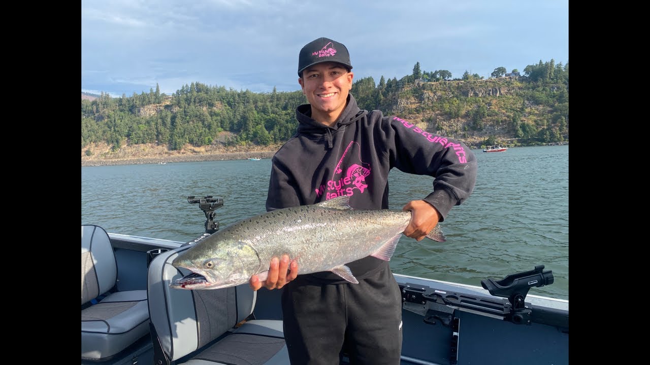 DOUBLE WHILE FISHING Live With My Style Baits in the UPPER COLUMBIA ...