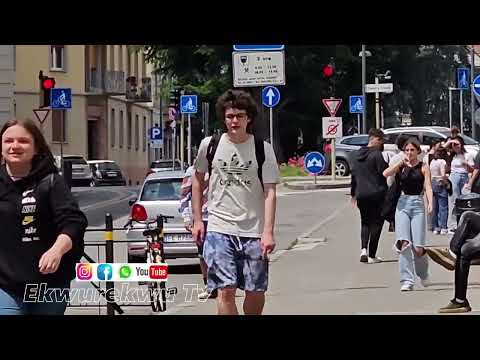 Fart Prank in Italy 🇮🇹, amazing reactions