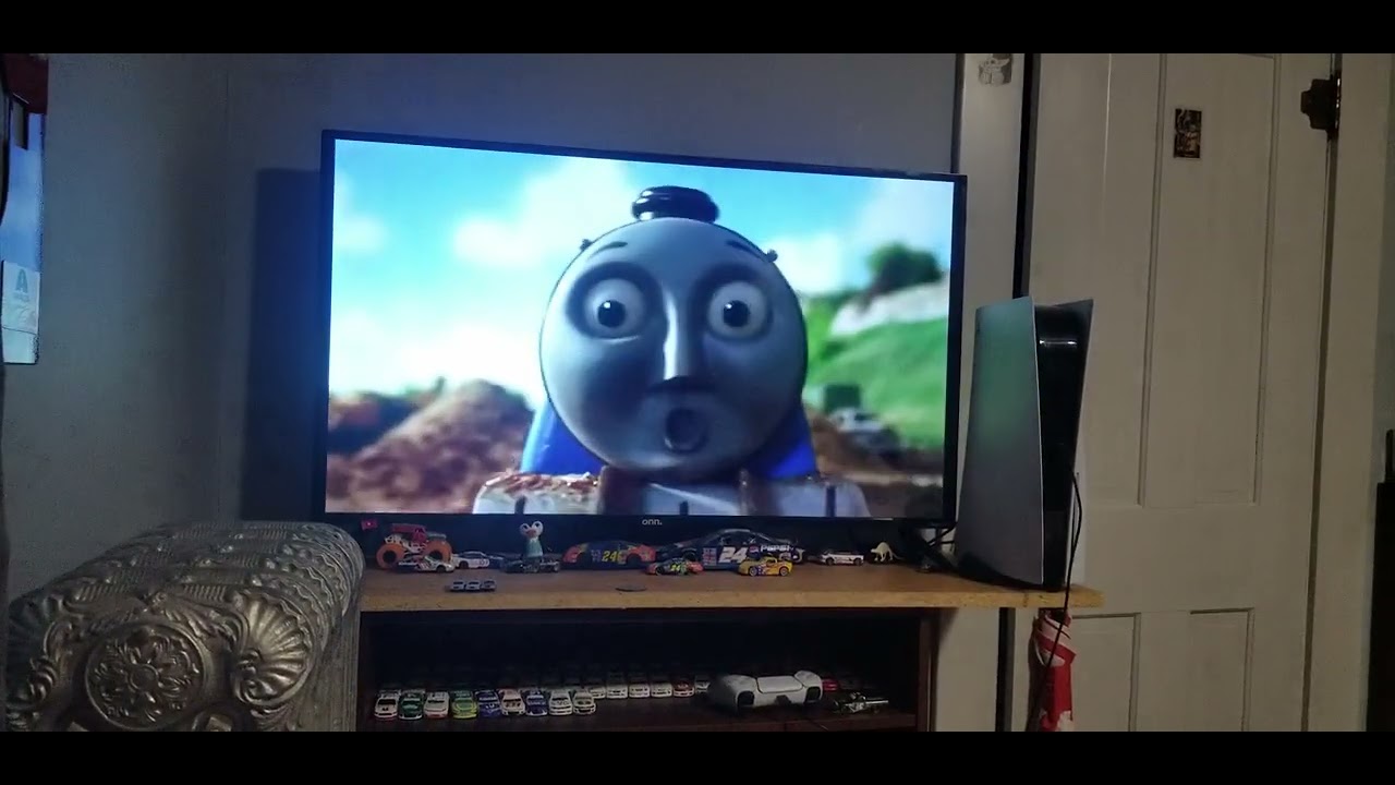 Gordon Takes A Tumble Crash Scene With My Narration - YouTube