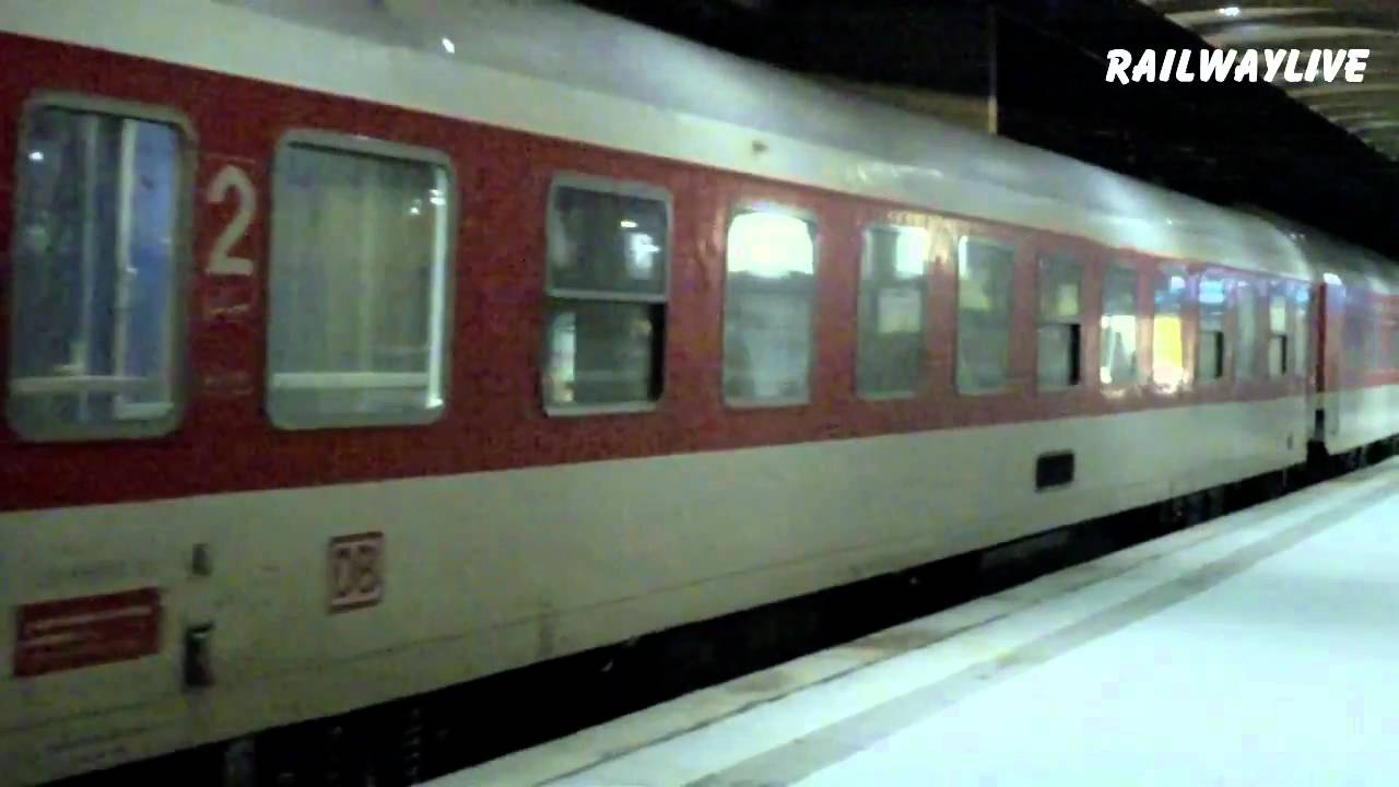 DB CityNightLine (CNL) Train Departs Hamburg Hbf (HD) - YouTube