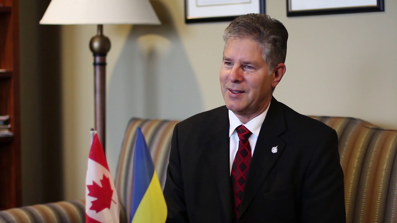 MP Mark Warawa about Ukraine - YouTube
