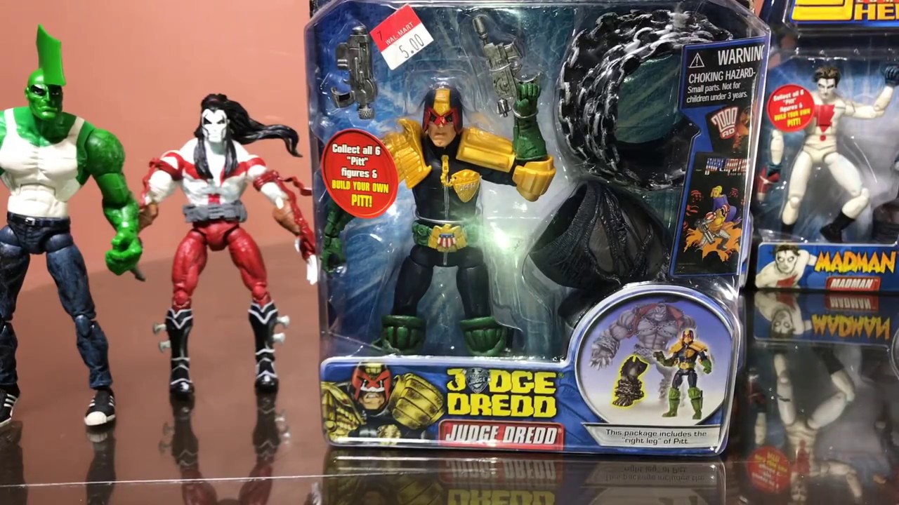 Legendary Comic Book Heroes Pitt Build A Figure series Judge Dredd ...