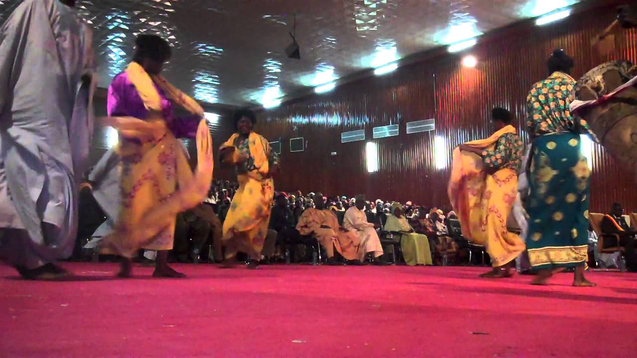 "Danse KIDI KANEM" - (RAZOLO) - Ballet Grabas du Tchad - YouTube