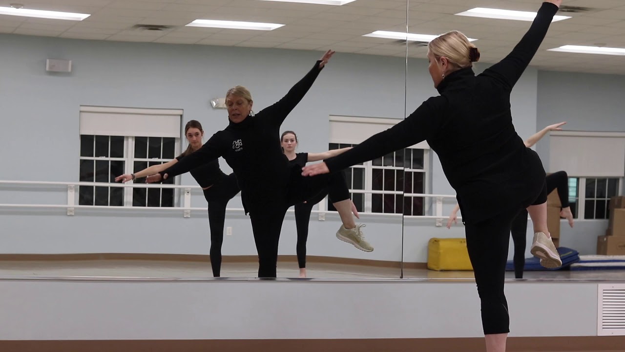 Modern Warm Up with Sandi - Fields of Gold - YouTube