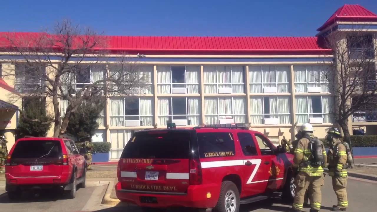 Fire at Red Roof Inn - YouTube