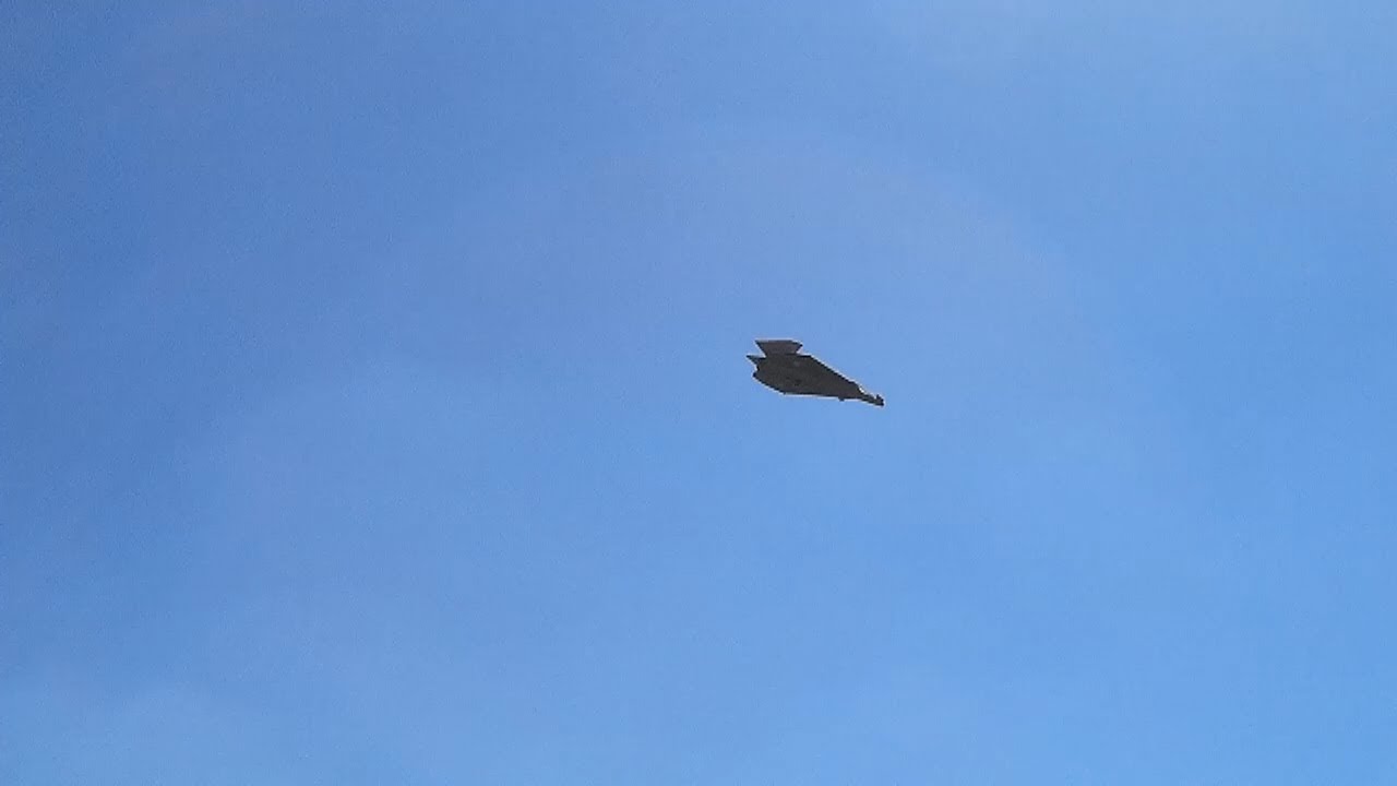 F/A-37 Talon, test flight 02 - YouTube