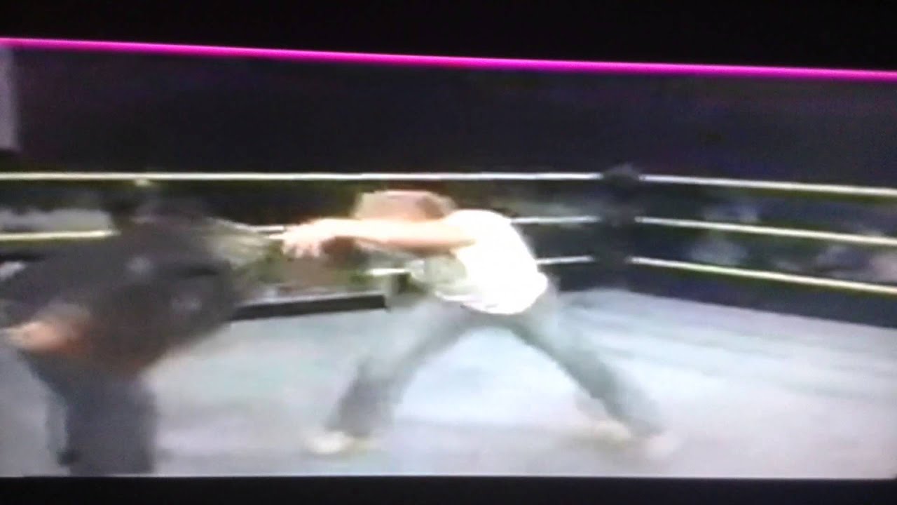 melina low blow - YouTube