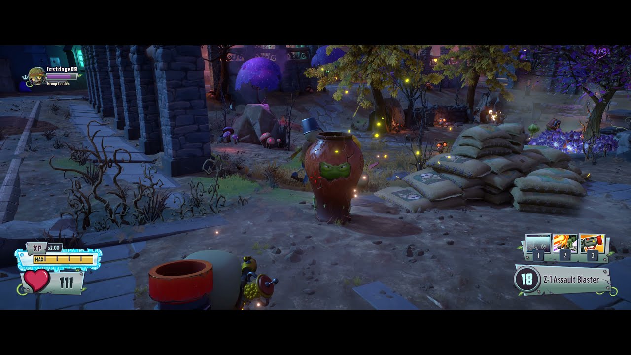 Unused Vase Weed "Turtle Defense" Behavior - YouTube