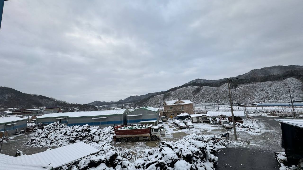 ကိုးရီးယားရောက်ရင် ပျော်စရာတွေဖန်တီးပါ🙆🥀🥀နှင်းကျတာပထမဆုံးကြုံဖူး‌တဲ့ အမှတ်တရ Youtube