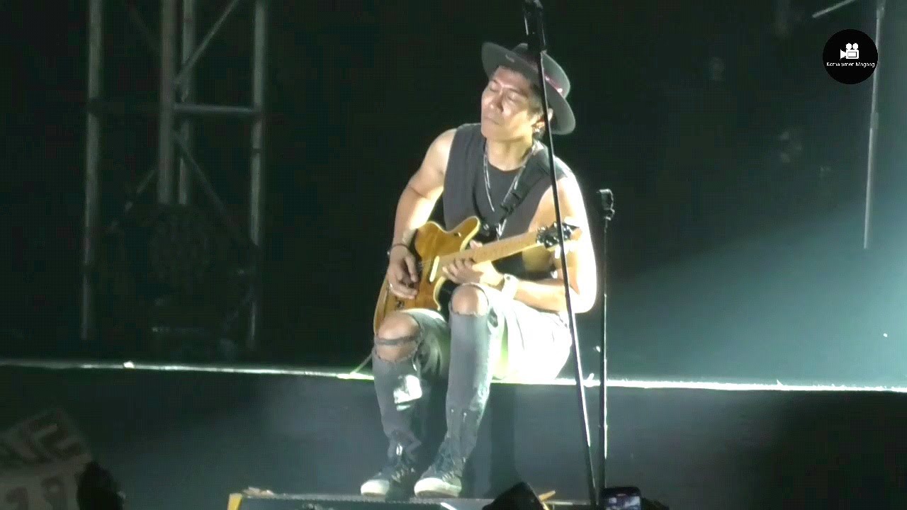 Ridho Slank Solo Gitar - Live At Konser Pasar Malam Empat Satoe 2025 ...