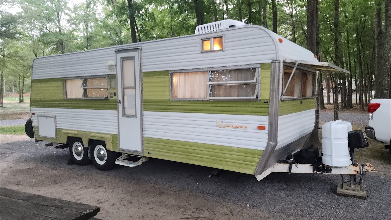 SOLD - 1976 Kit Companion 24' Dual Axle Travel Trailer (Exterior Video ...