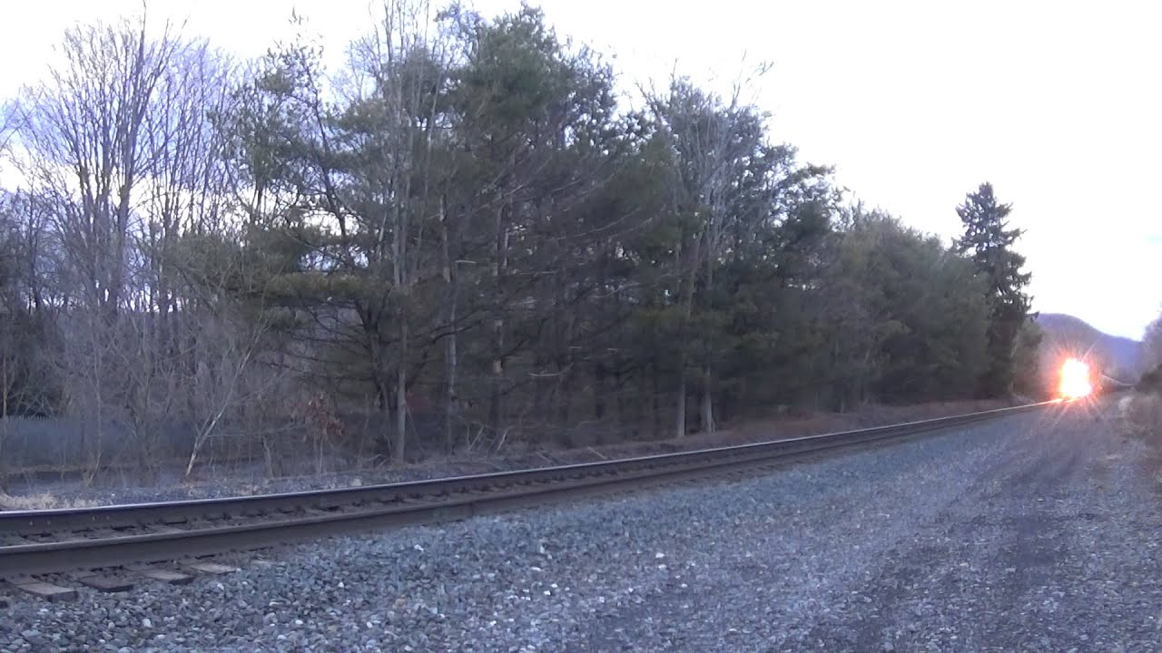 CSX K694 At Ulster Park NY - YouTube