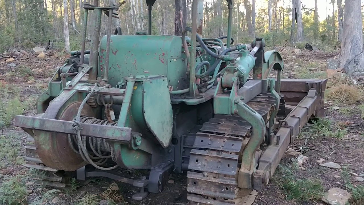 OGT #4 - March 2018. Ancient Fowler bulldozer on neighbouring property ...