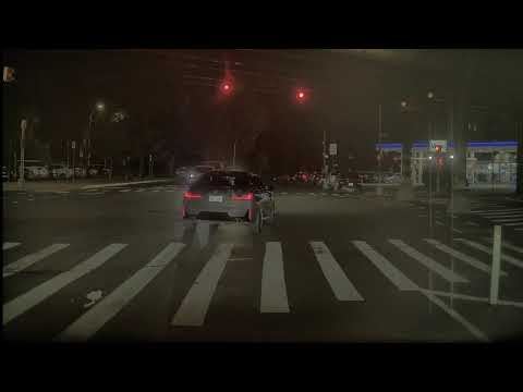 LWT2468 NY runs light - HXW2825 NY goes in front of car in left lane - 3 fast cars - Tesla video
