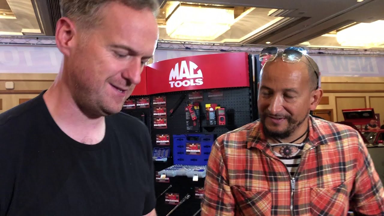 Tim Shaw & Fuzz Townshend on Mac Tools RBRT Extractors with F.O.R - YouTube
