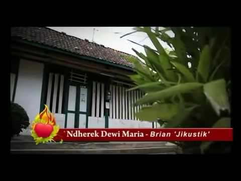 Tinggal dirumah teman mama
