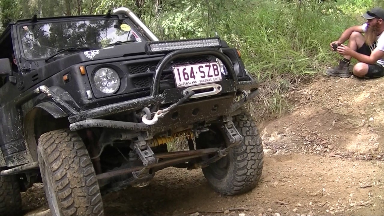 Suzuki Sierra, Hard Commando, Coffs Harbour 6/5/17 - YouTube