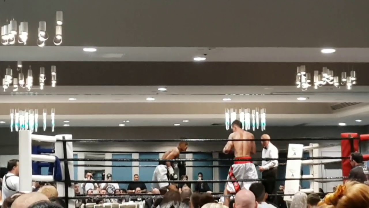 Andrew Hunt - Full fight - YouTube