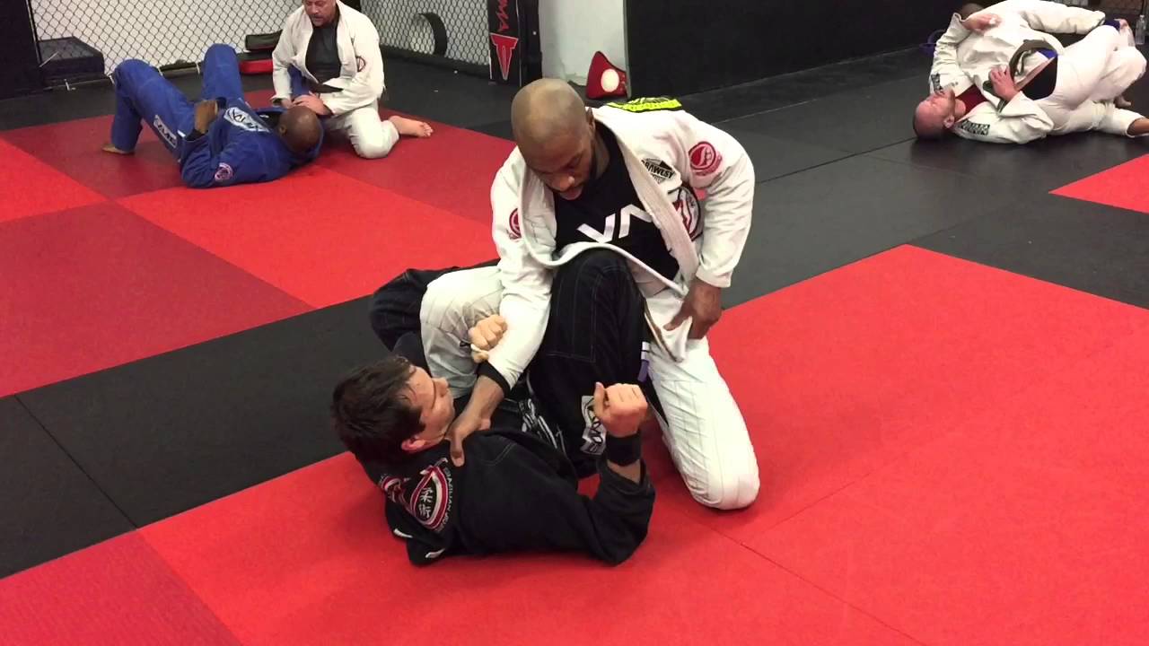 Professor Alex Vamos training with coach Kyle Watikins - YouTube