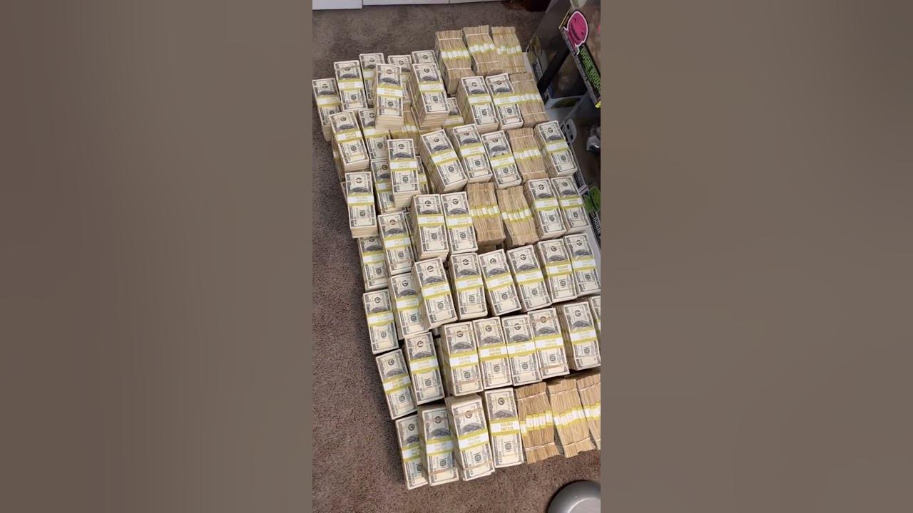 this-is-what-8-000-000-in-cash-looks-like-the-law-of-attraction