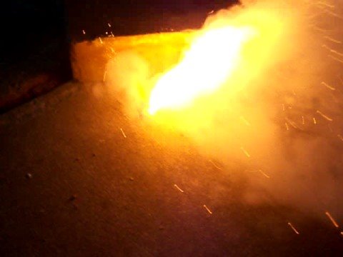 Aluminum/Black Powder Test - YouTube