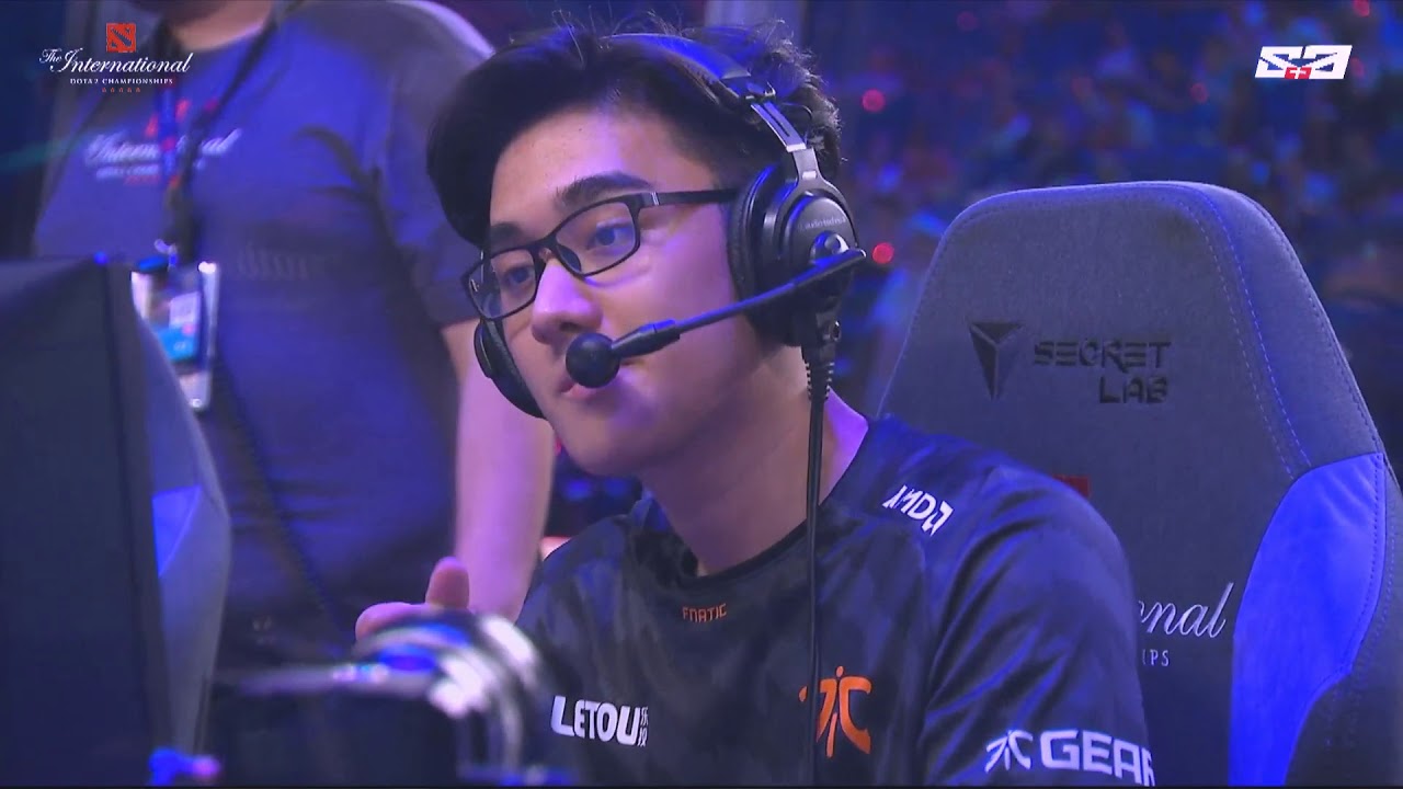 TI 9 Playoffs | Fnatic vs Liquid | Game 1 - YouTube