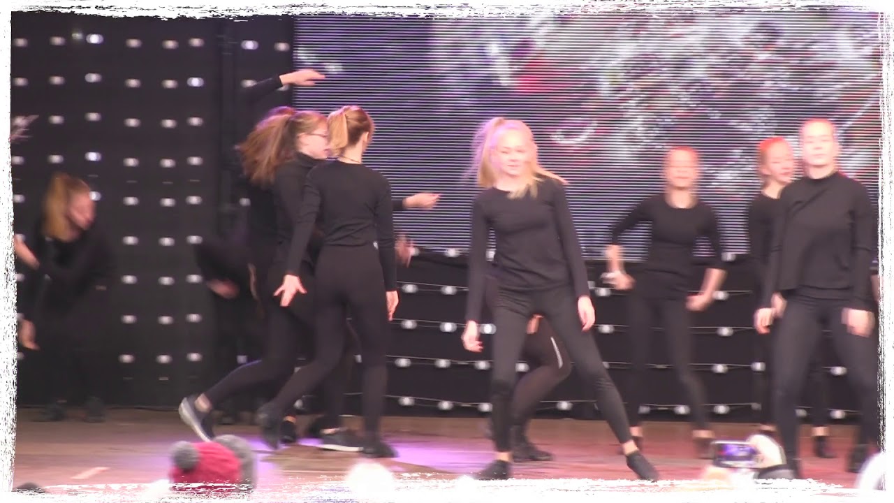 Tallinna Huvikeskus Kullo KT Stuudio, Tallinna Jõuluturg 2017 - YouTube