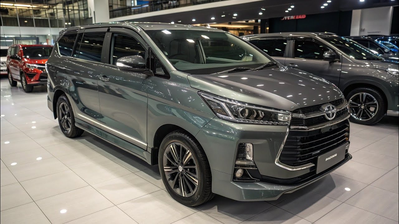 Toyota Innova Crysta 2026 Gray Color 🔥 शानदार लुक और दमदार परफॉर्मेंस ...
