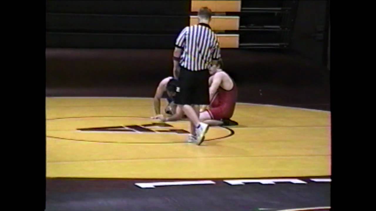 Aaron Satterwhite vs Dan Tuttle 2009 - YouTube