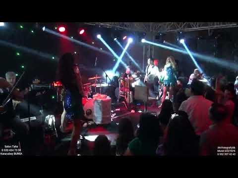 Serdar ORTAÇ & Gitar solo (Büşra OK Can & İsmail CAN ) Düğün Töreninde Düğün 21 Mayıs 2022