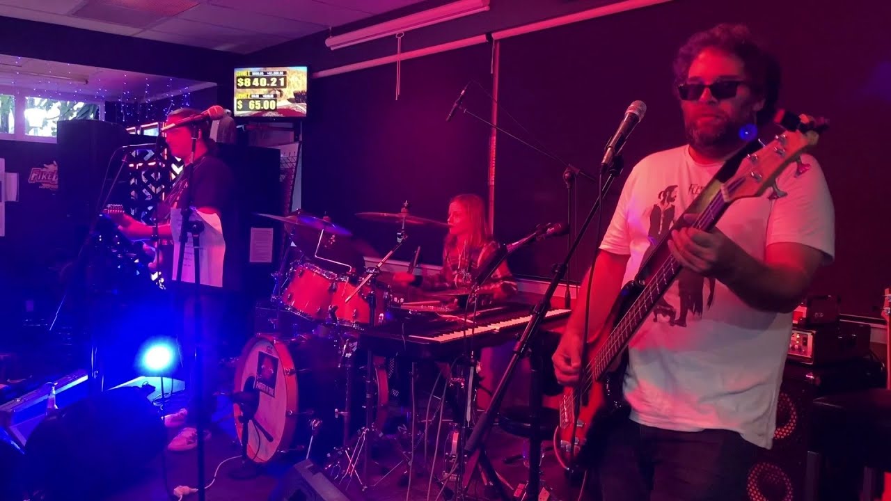 Hey Joe (Live) - Jimi Hendrix - Second Hand News + Ben Arlo - YouTube