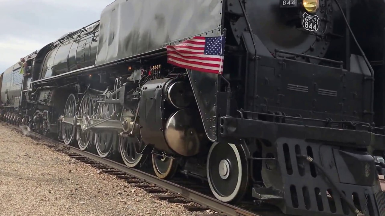 Union Pacific Steam Train 844 Arriving in Boise - YouTube