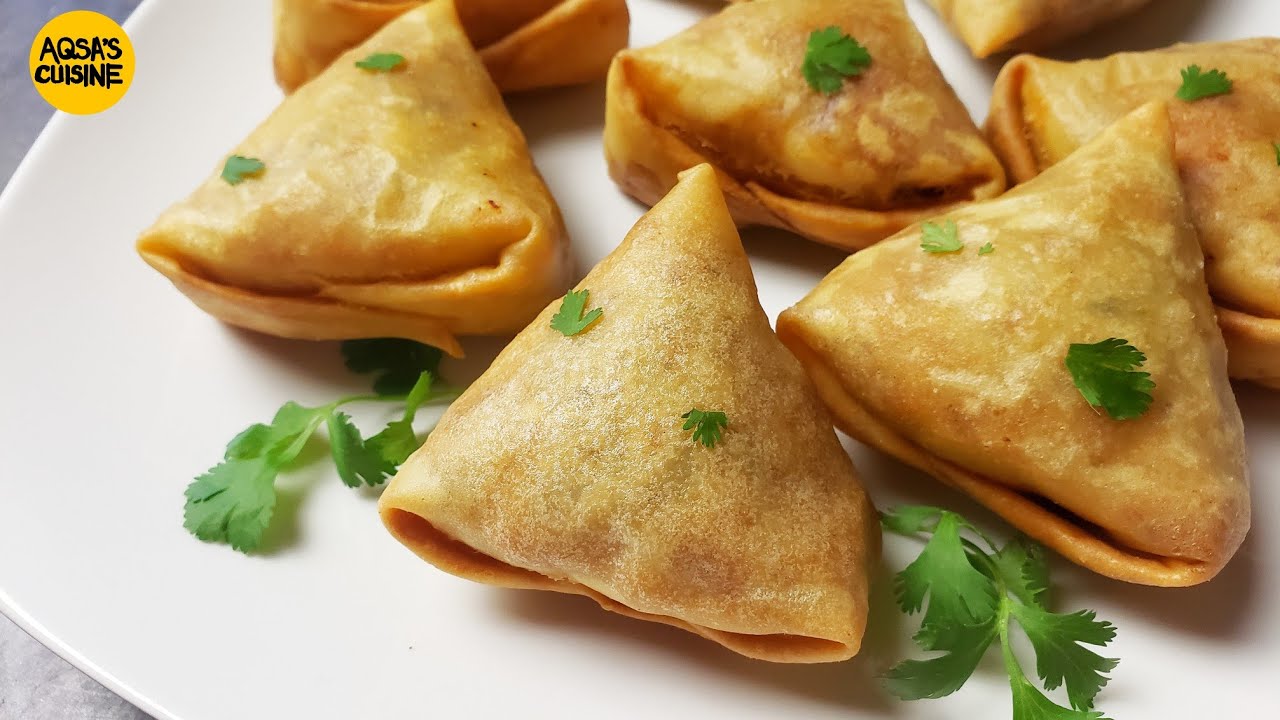Aloo Samosa With New Folding Idea by Aqsa's Cuisine, Make & Freeze ...