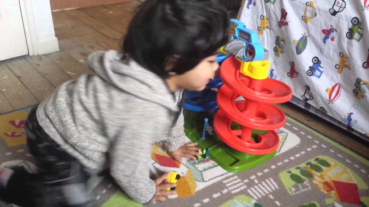 Toy story 3 car loop - YouTube