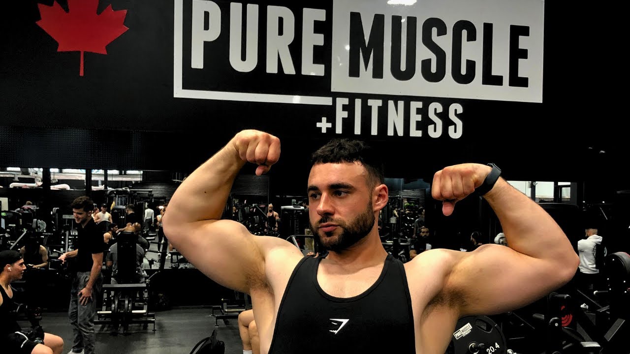 PURE MUSCLE & FITNESS | Bodybuilding @ The Mecca - YouTube