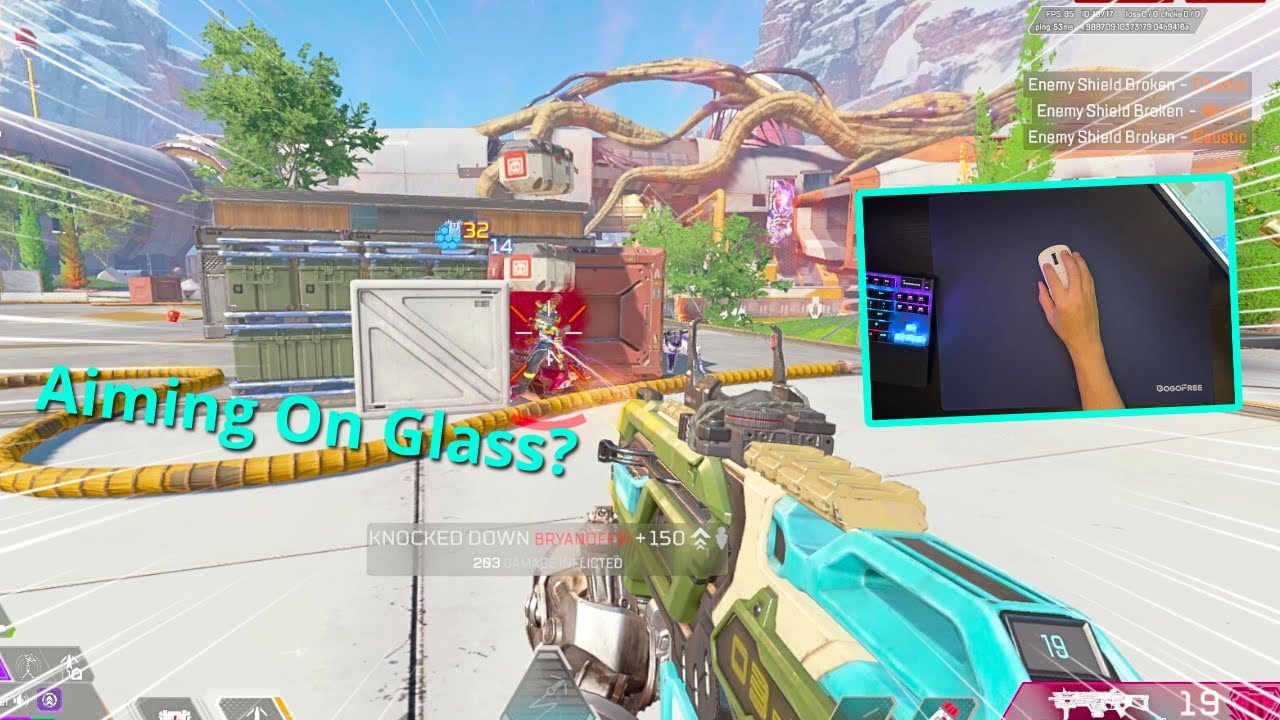 Playing On A Glass Mousepad | Apex Legends - YouTube