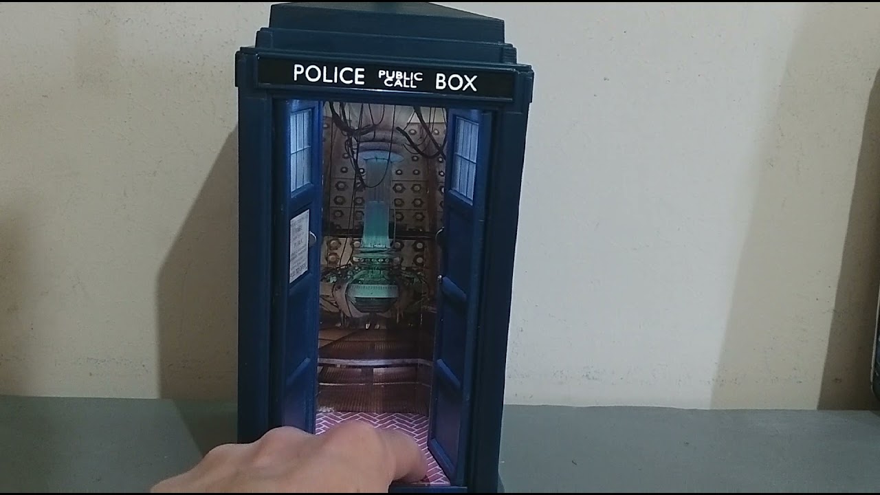 10th doctor electronic flight control tardis review - YouTube