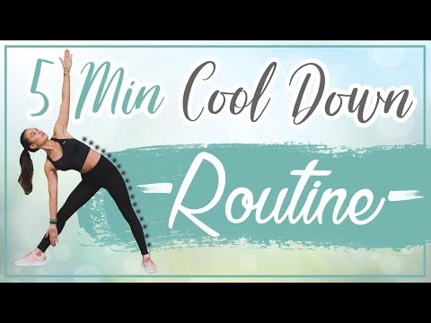 5 Min Yoga Cool Down / Stretching Routine nach dem Sport - Dehnen gegen Schmerzen
