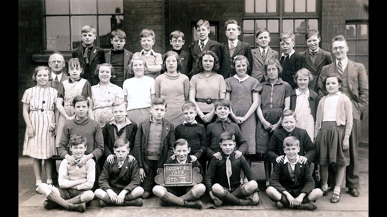 20 Old Class School Photos from Salford, Lancashire - YouTube