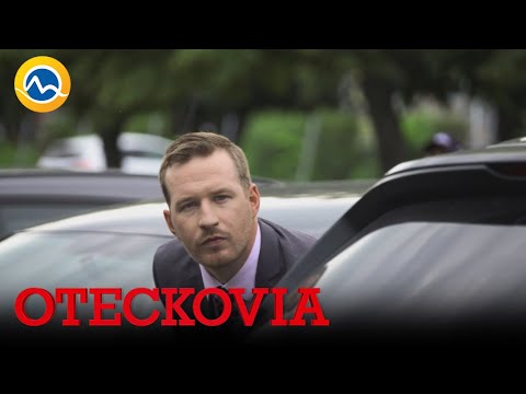 OTECKOVIA - Ondro pobozkal Eminu dvojníčku