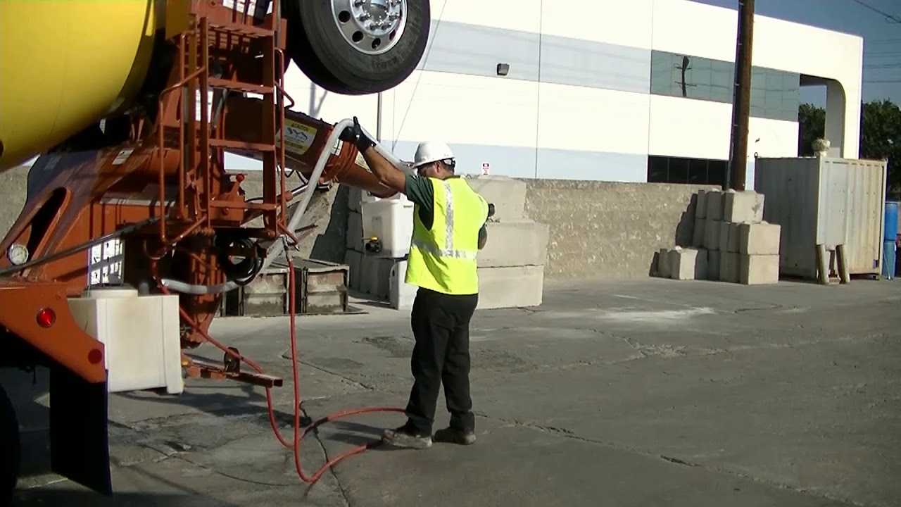 Washout Watchdog | Concrete Chute Rinse-Out Demo - YouTube