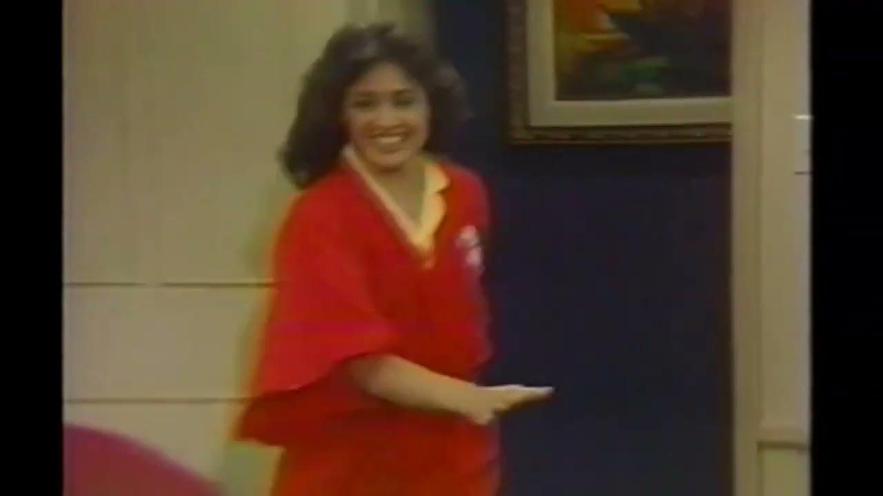 Lydia Cornell as Sara Rush on ABC's Too Close for Comfort starring Ted ...