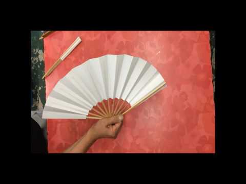 DRAMATIC FAN（片手開閉可能な扇子） 動作解説 - YouTube
