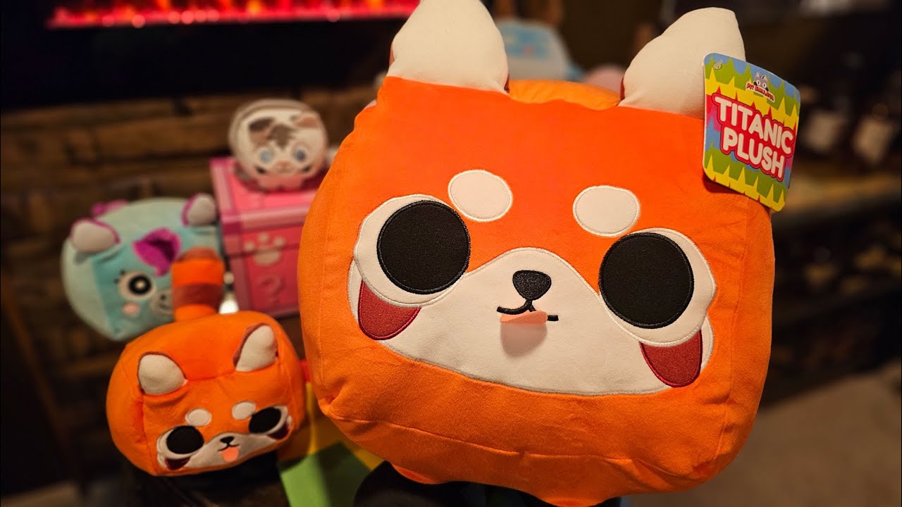 Roblox: Pet Simulator 99! - Opening Titanic Red Panda Plushy - YouTube