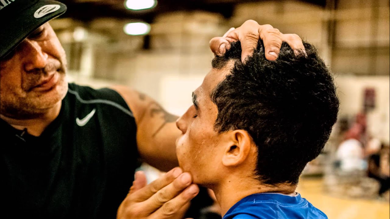 Martinez Boxing | H.O.R.N. Champions 2015 - YouTube