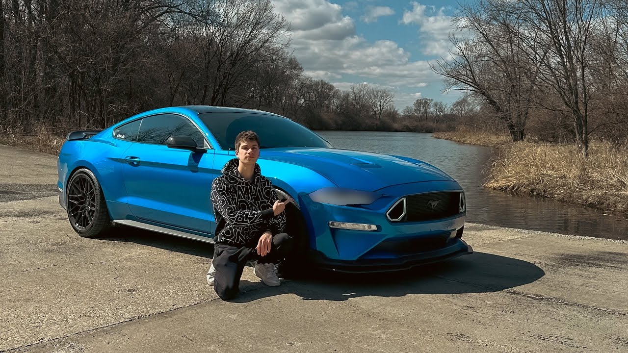 NEW HEADLIGHT INSTALL ON MUSTANG GT - YouTube
