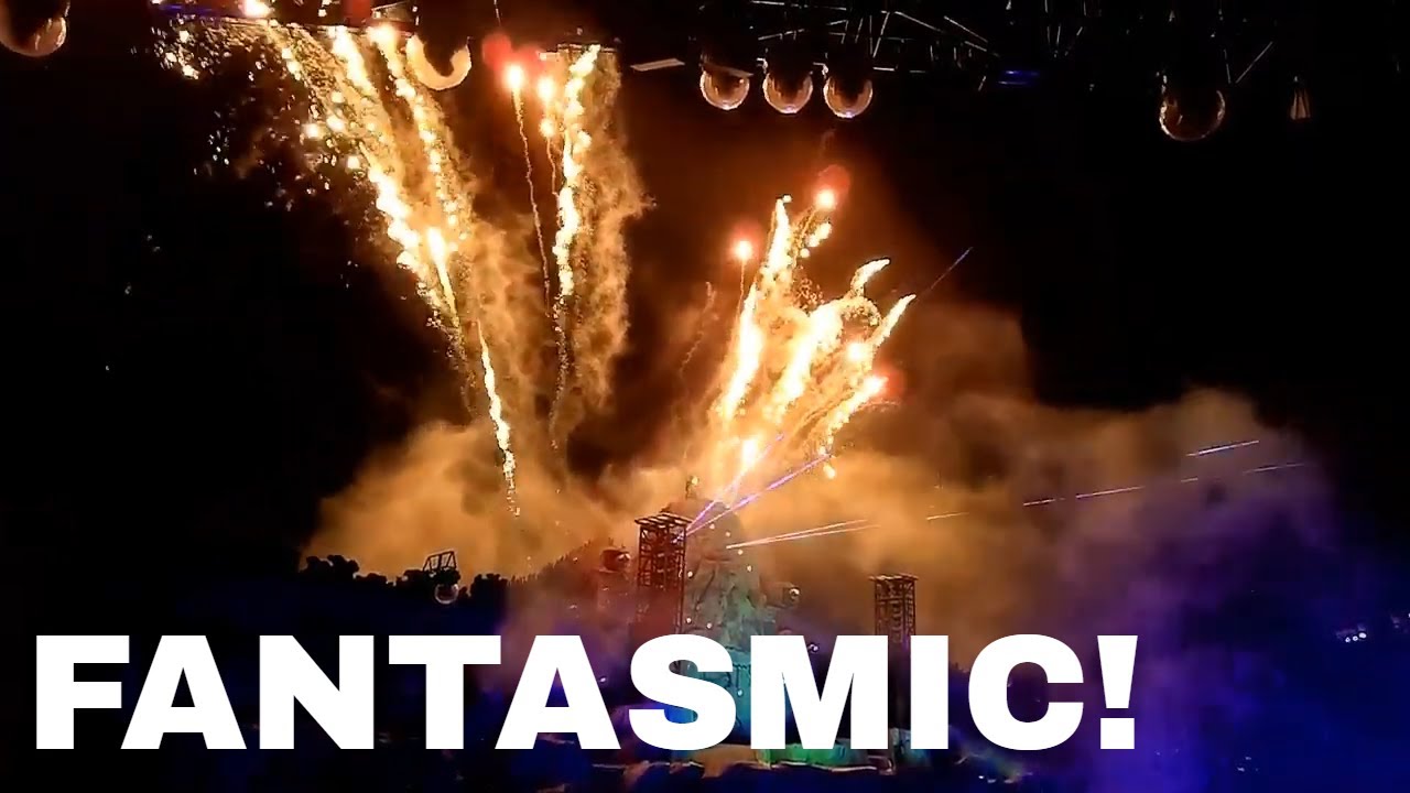 2020 Disney World FANTASMIC Water & Fireworks Show - YouTube